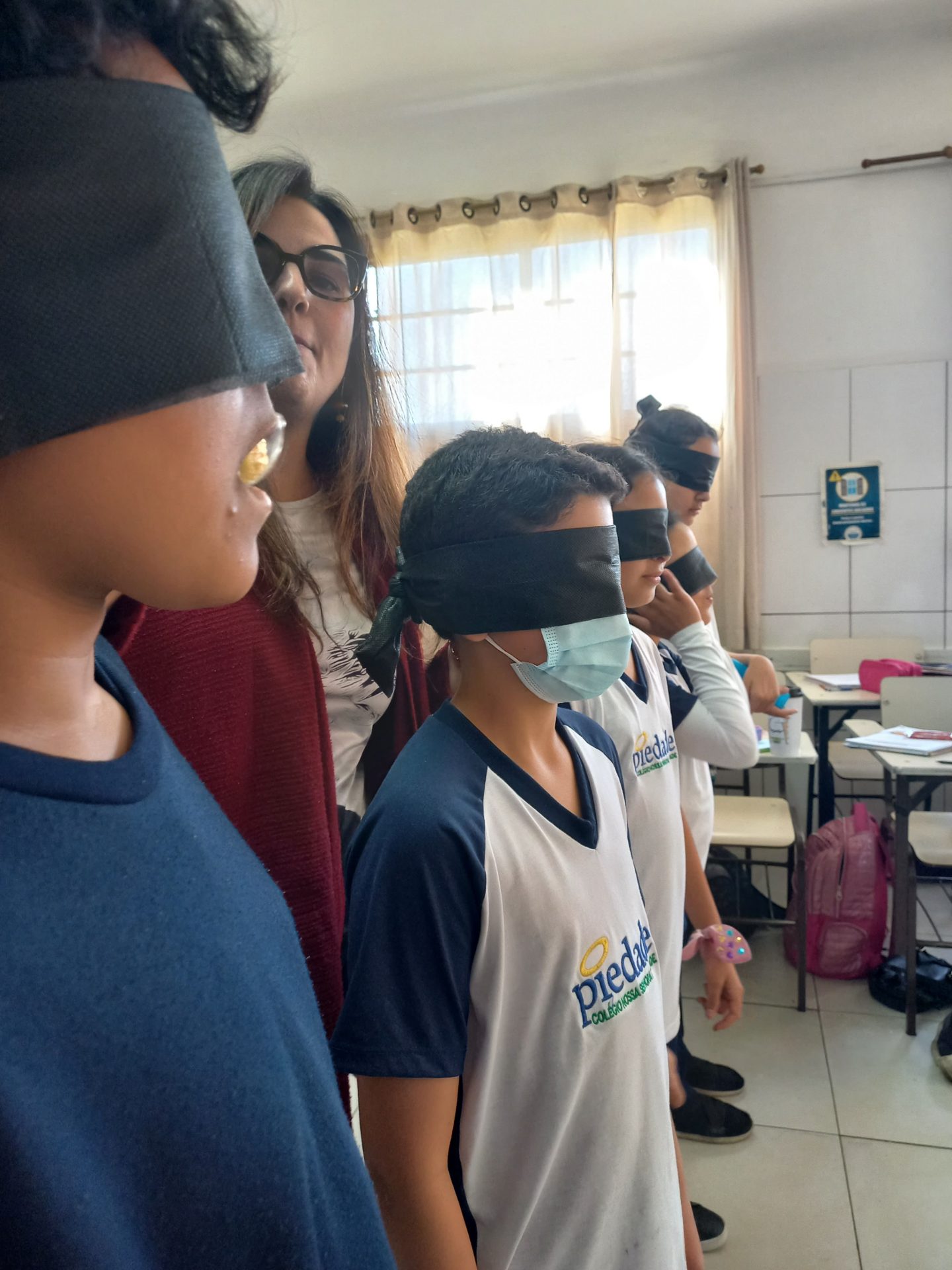 Aprendendo Sobre O Sistema Digestório Em Um Teste às Cegas Colégio